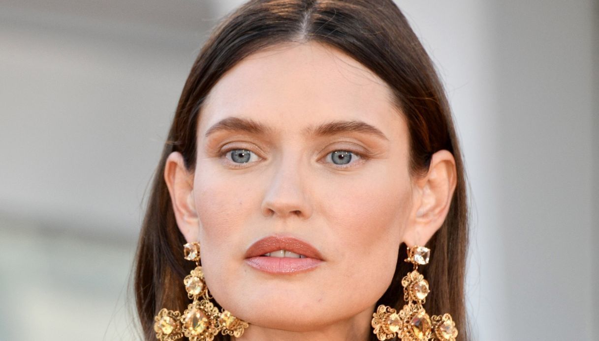 Chi è Bianca Balti? Vita Privata, Carriera, Curiosità e Social ...